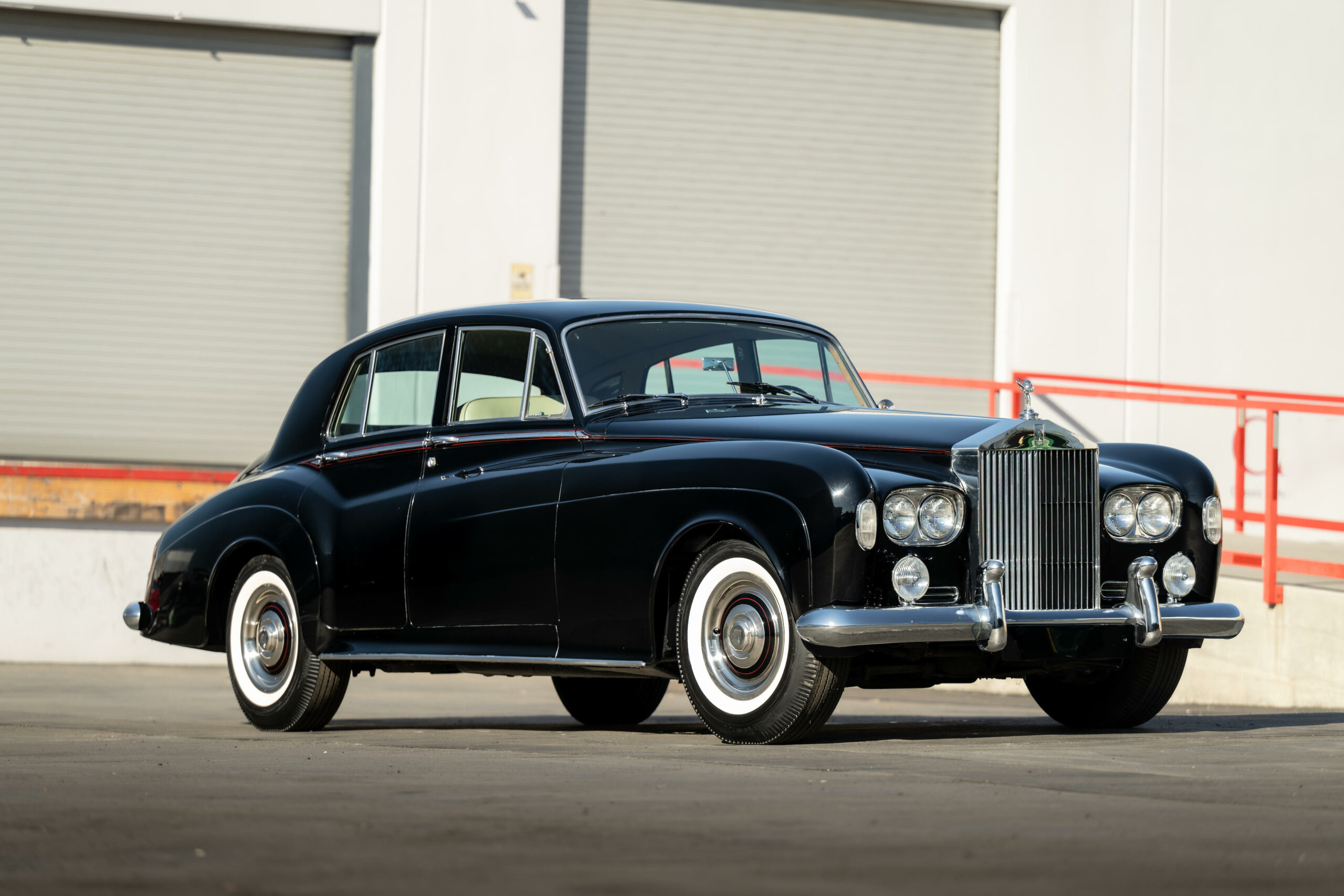 Rolls-Royce - Vintage Cars Collector