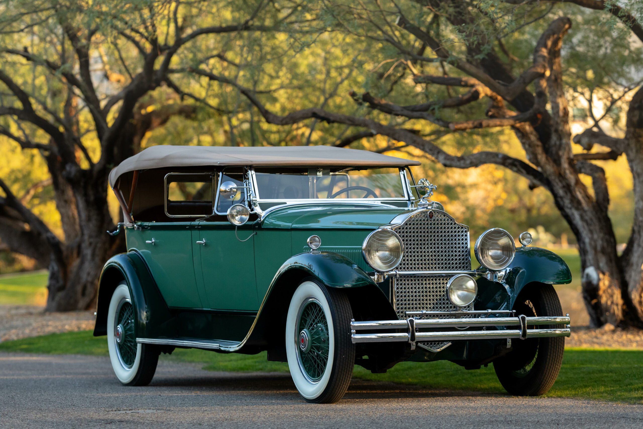 1930 Packard 733 Standard Eight Phaeton - Vintage Cars Collector